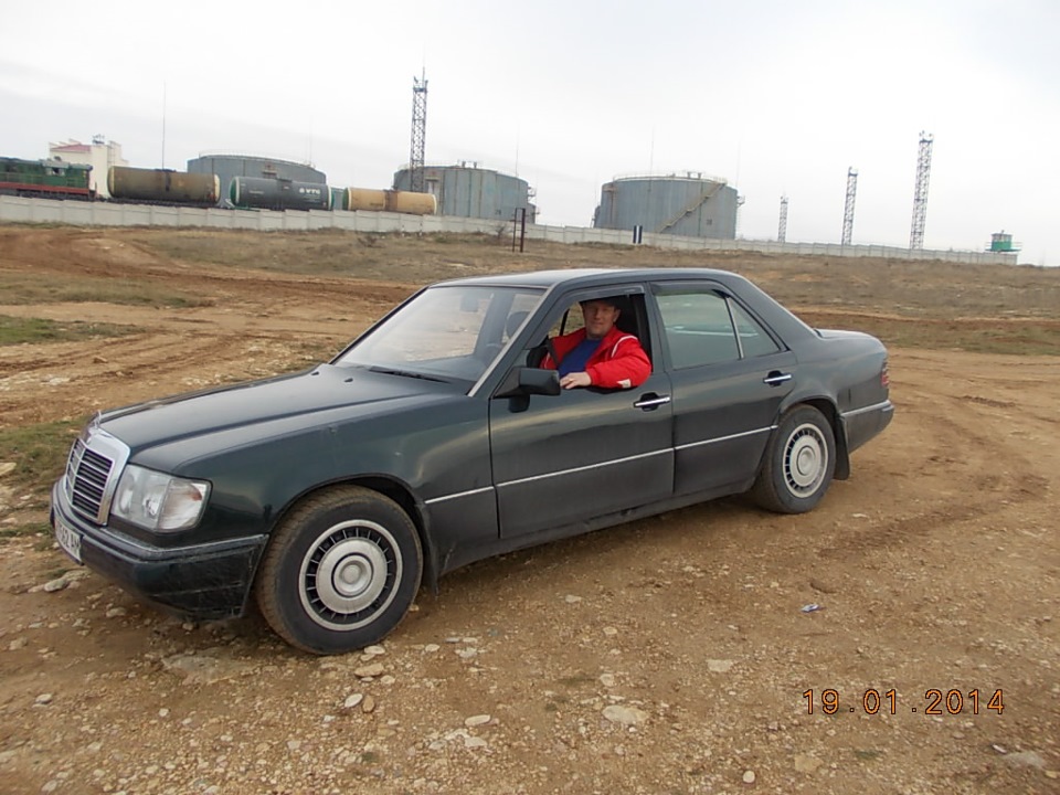 Крещение — Mercedes-Benz E-Class (W124), 2 л, 1987 года | просто так | DRIVE2