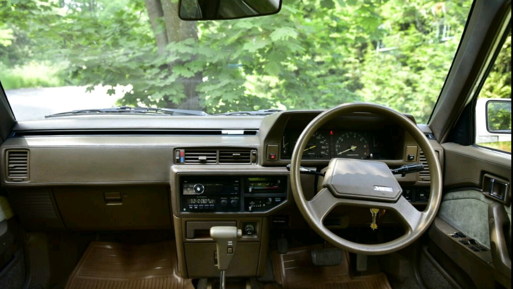 Toyota Vista (10) 1.8 бензиновый 1986 | грациозный JDM чемодан на DRIVE2