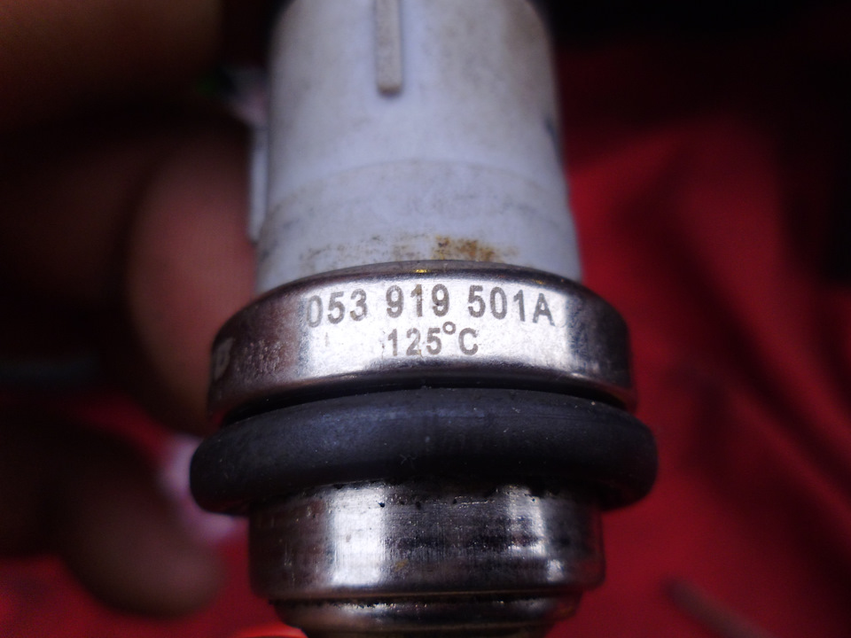 053919501A Датчик температуры охл. жидк. / AUDI-80,100, A-6 1,6-2,0 (на ...