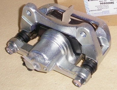 96800085 Суппорт тормозной задний левый / Chevrolet Lacetti 03~ GM ...