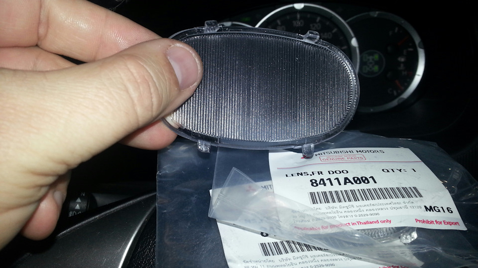 Надоело менять накладки дверной подсветки — Mitsubishi L200 (4G), 2,5 л ...