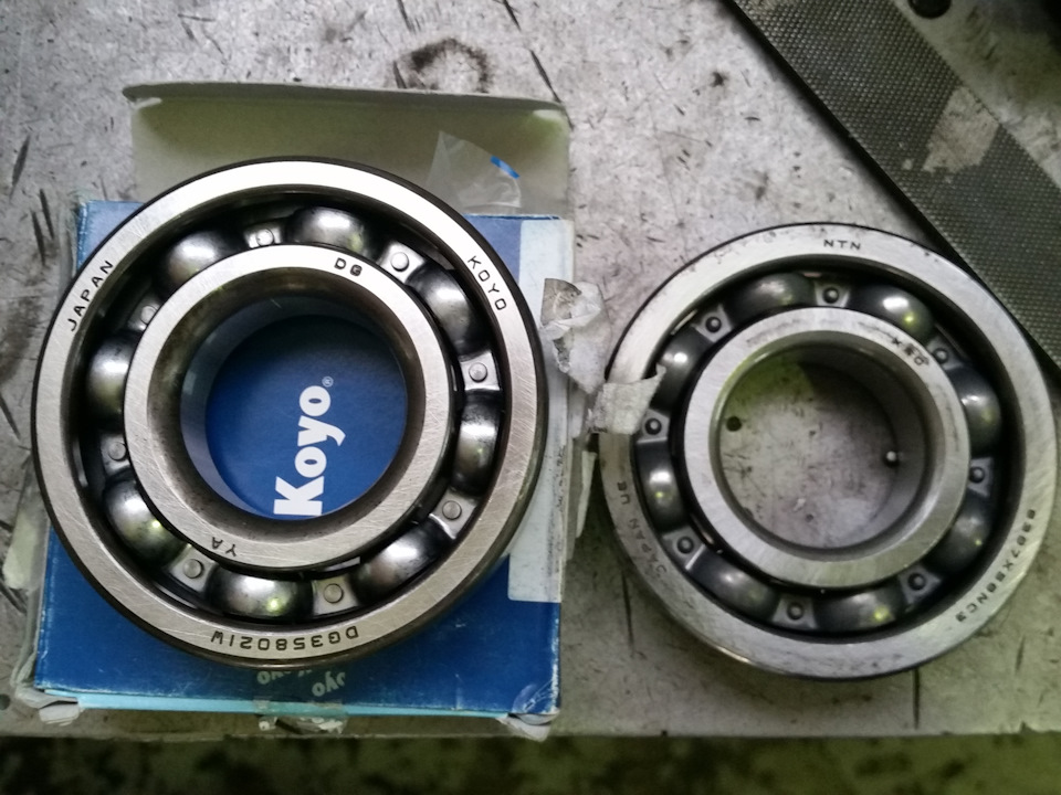 Переборка РКП и проверка карданных валов — Mitsubishi Pajero (1G), 2,5 ...