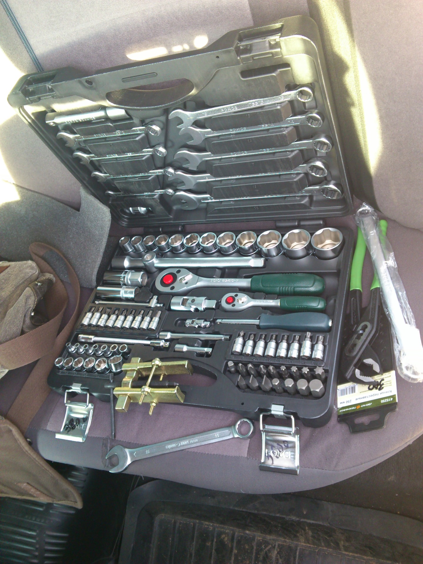 FORCE 4821 — Audi 80 (B3), 1,8 л, 1988 года | наблюдение | DRIVE2