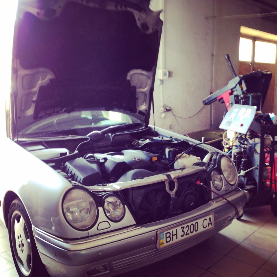 Жарко? Неее, не слышал))) — Mercedes-Benz E-Class (W210), 3,2 л, 1998 ...