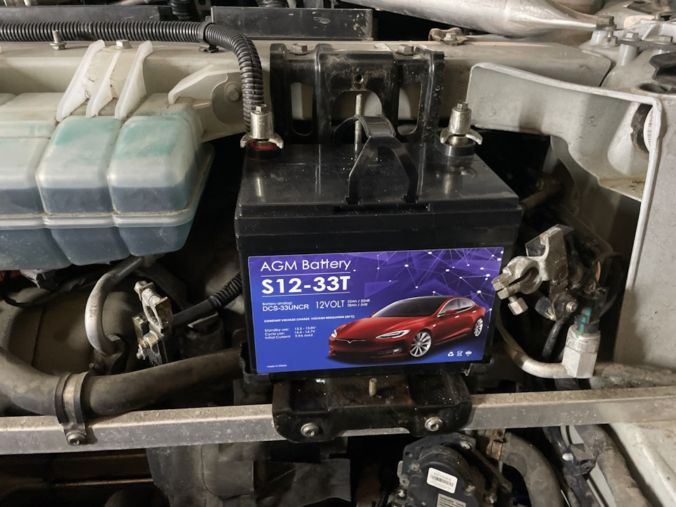 Замена 12v аккумулятора Tesla Model S — Tesla Model S, 2015 года ...
