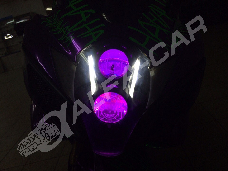 Suzuki GSX-R. Эксклюзивный тюнинг оптики и RGB-подсветка мотоцикла ...