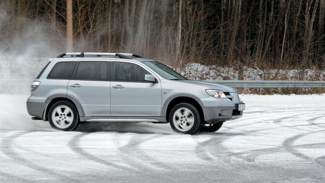 Ангельские глазки — Mitsubishi Outlander (1G), 2,4 л, 2006 года ...