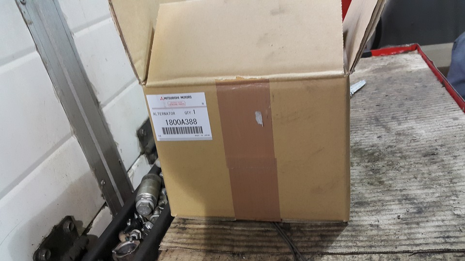 Генератор для самурая — Mitsubishi Outlander (3G), 2,4 л, 2014 года ...
