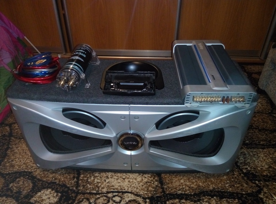 Комплект звука на продажу! — Toyota Corolla (100), 1,3 л, 1994 года ...