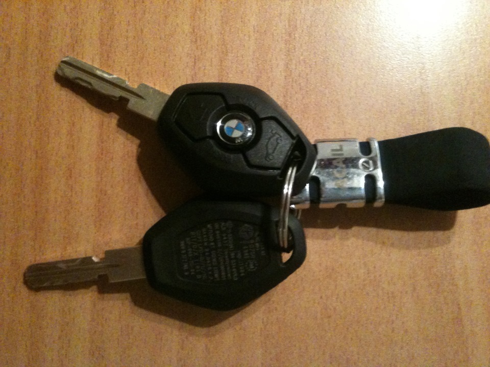 Ключи — BMW 5 series (E39), 3 л, 2001 года | запчасти | DRIVE2