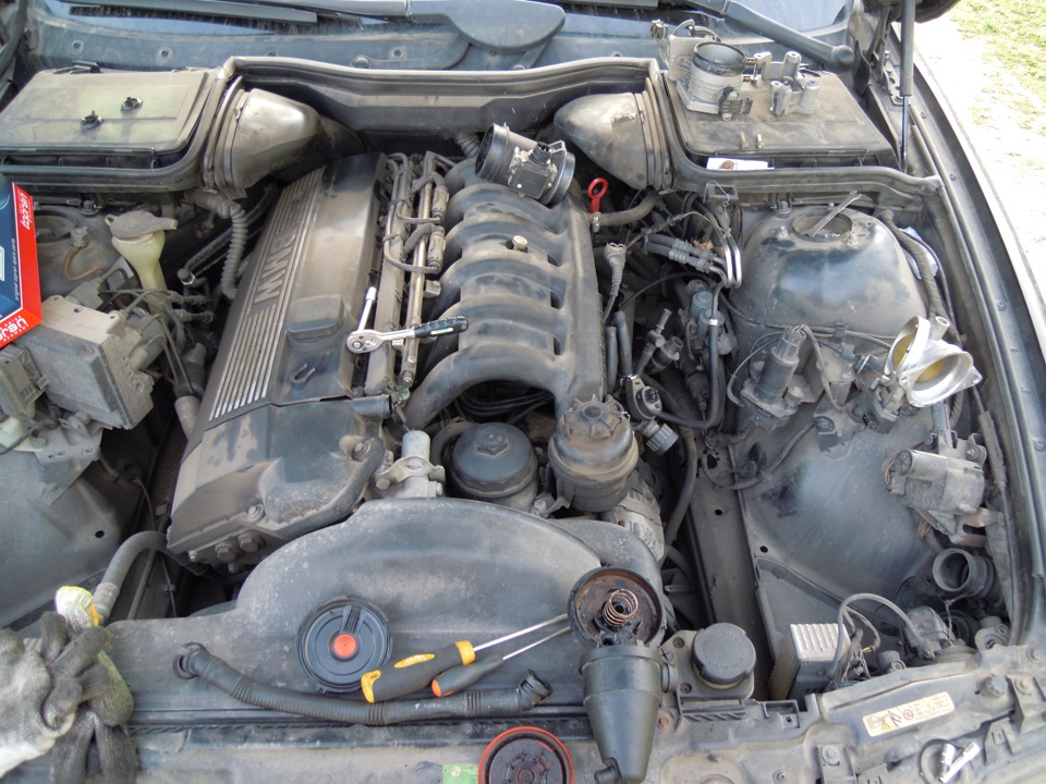 Ремонт e39.КВКГ и свечи NGK Laser Platinum Premium — BMW 5 series (E39 ...