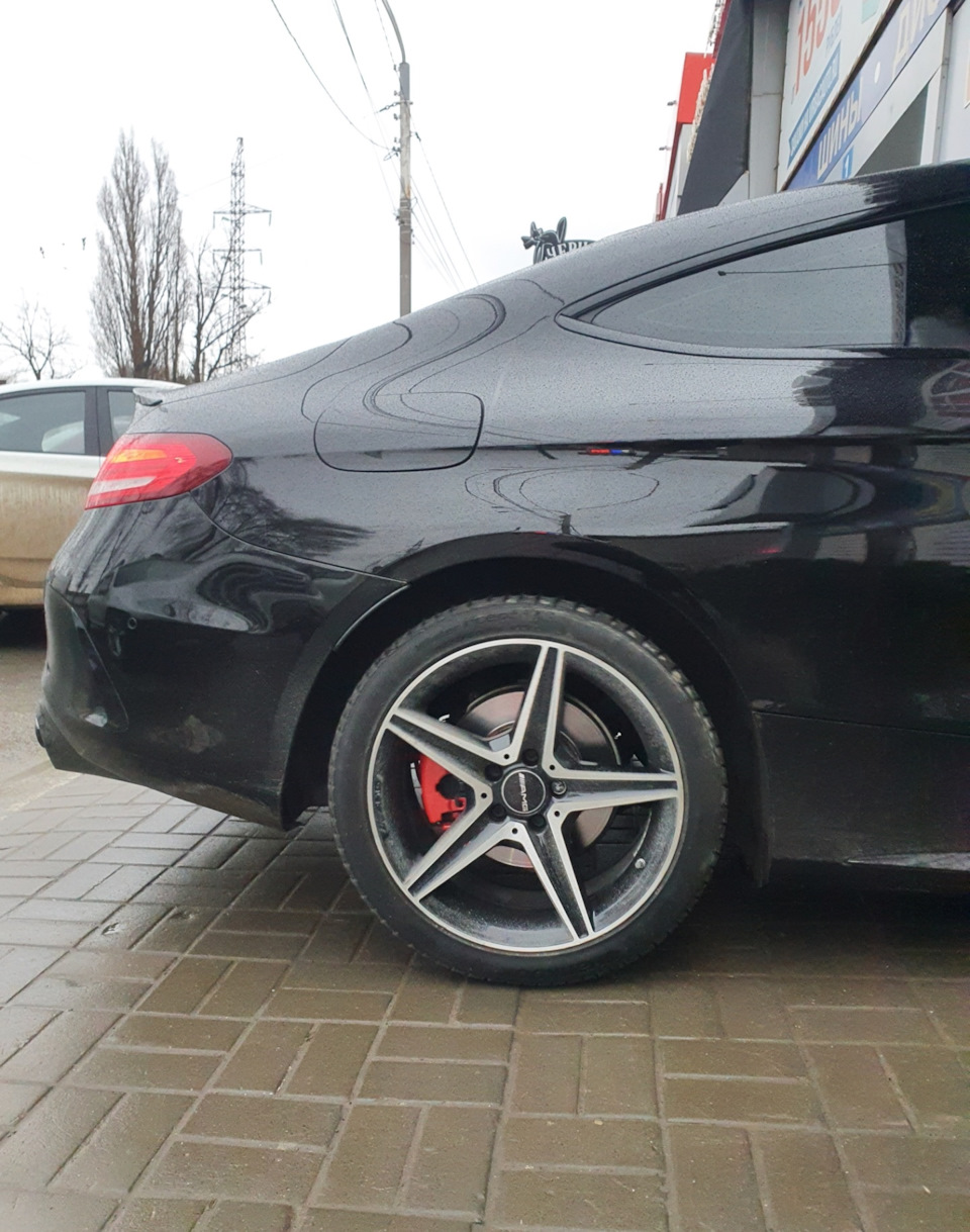 Замена пружин H&R на 677 — Mercedes-Benz C-Class Coupe (C205), 1,6 л, 2016 года | стайлинг | DRIVE2