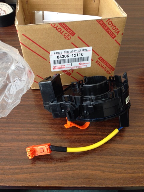 8430612110 КОНТАКТНАЯ ГРУППА ПОДУШКИ БЕЗОПАСНОСТИ TOYOTA COROLLA SED/WG ...