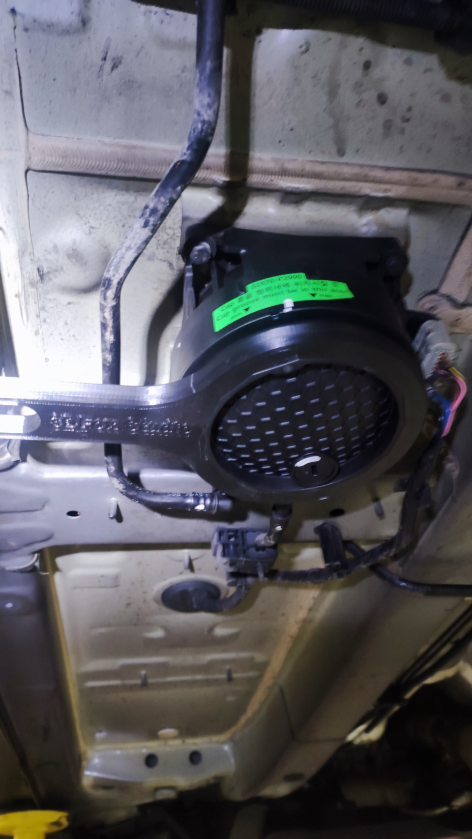 Замена топливного фильтра — KIA Sorento (4G), 2,2 л, 2021 года ...