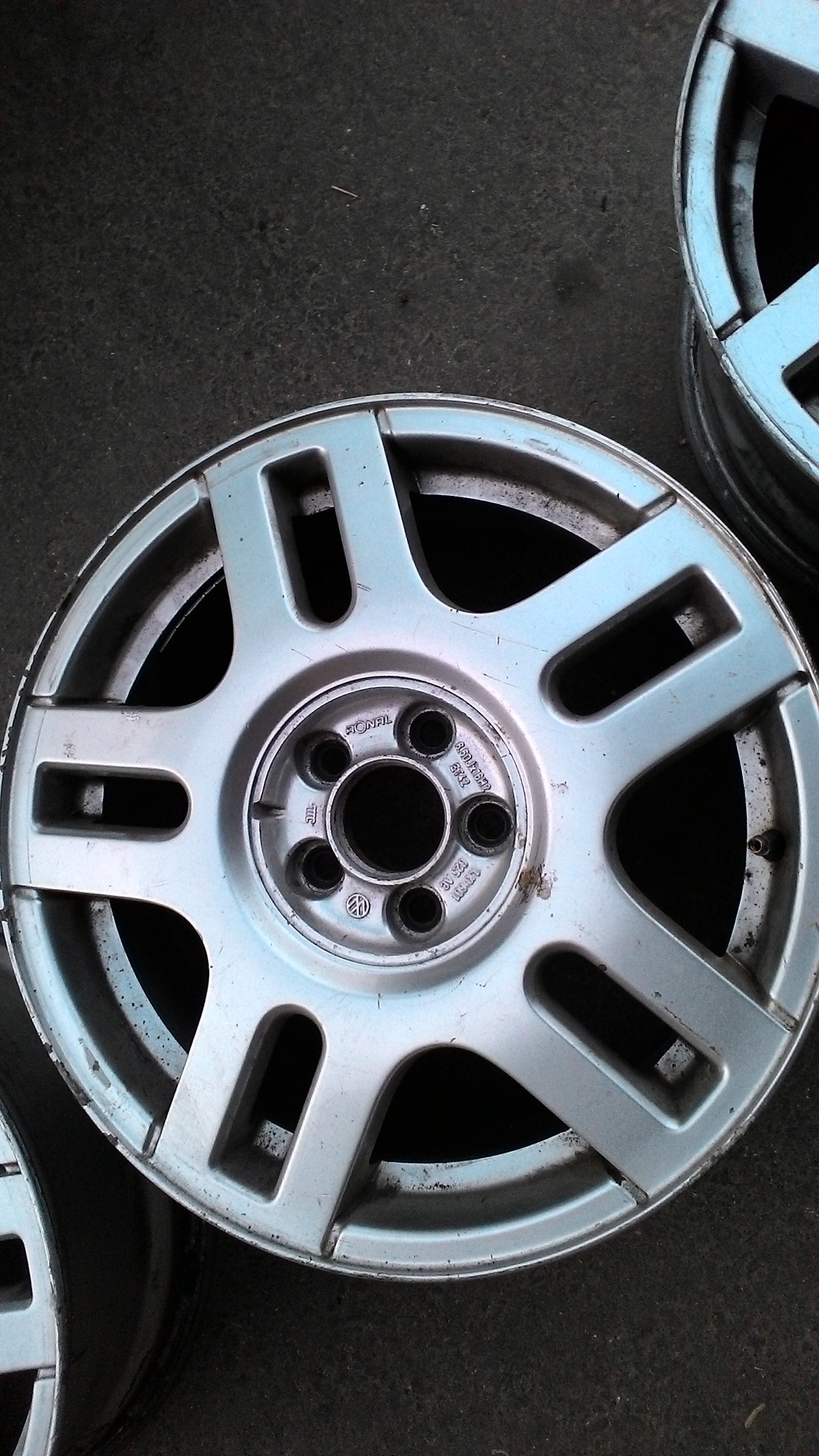 Ronal Montreal I & E-2 — Volkswagen Golf Mk4, 1,4 л, 2002 года ...