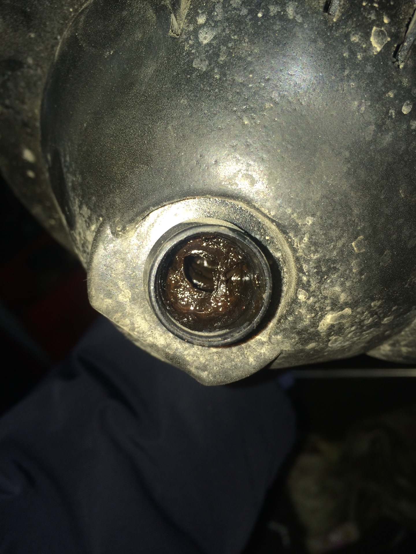 Перебрал впуск (КВКГ, трубки и все резинки) + видео клапанов — BMW 5 ...