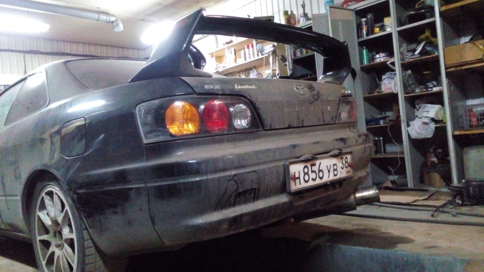 左 Выхлоп custom… — Toyota Corolla Levin (AE110/111), 1,6 л, 1997 года ...