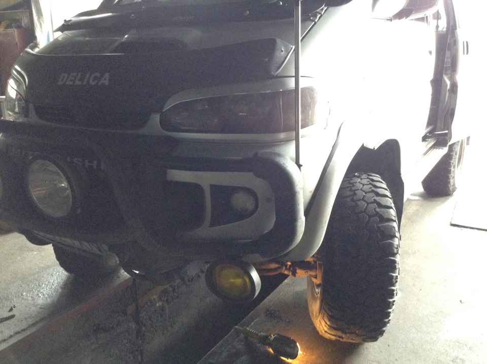 Закончились PRO-FENDER ( — Mitsubishi Delica (L400), 2,8 л, 1996 года ...