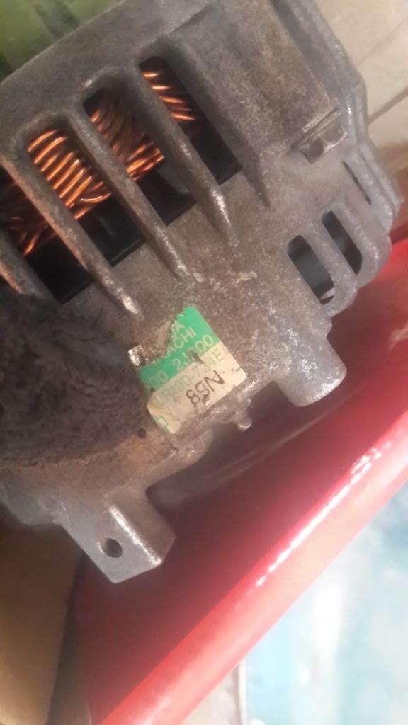 Замена генератора CD20E — Nissan Bluebird (U14), 2 л, 1999 года ...