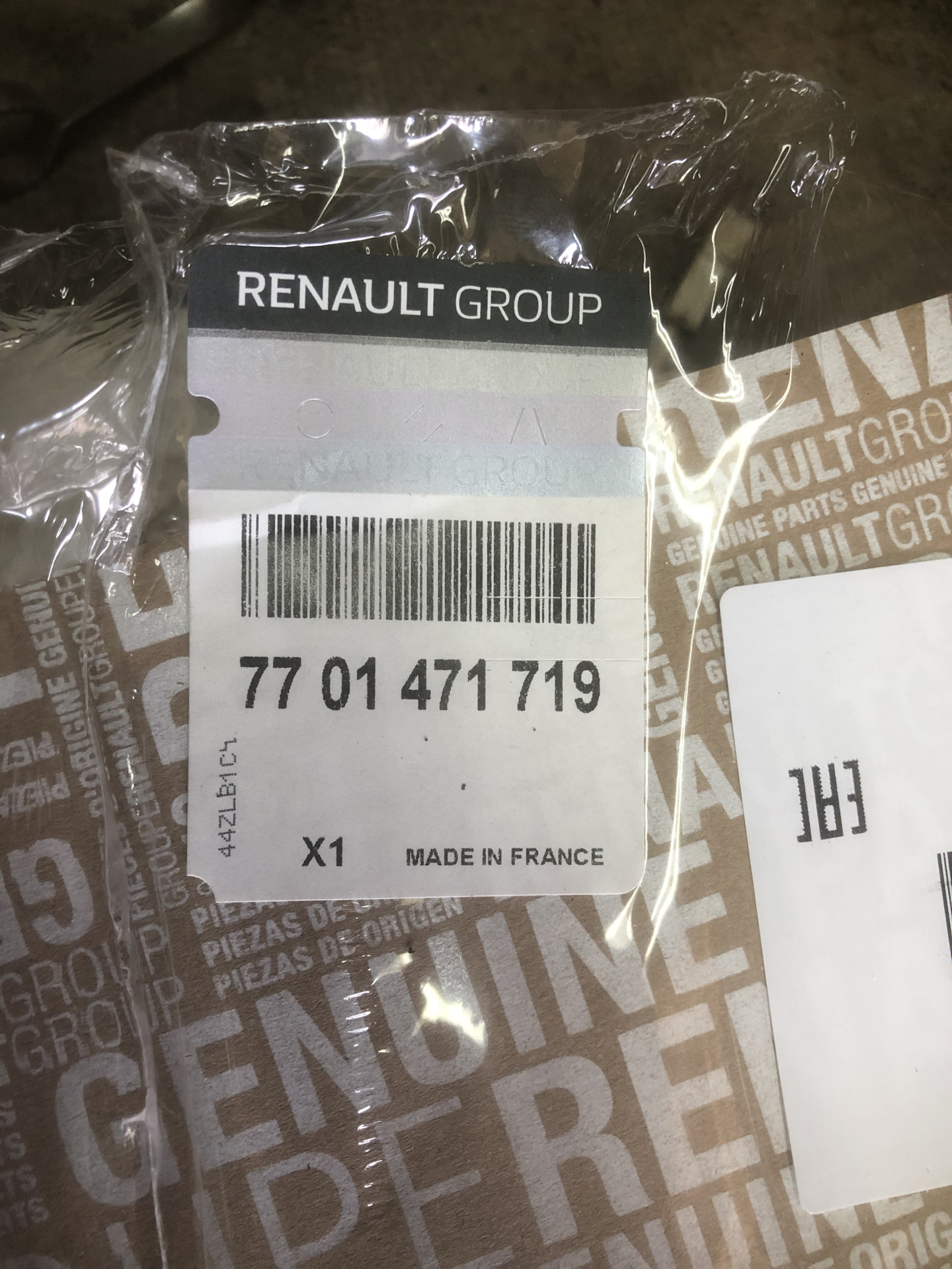 Прокладка клапанной крышки — Renault Megane I, 1,6 л, 2000 года | визит ...