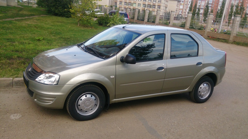 1. ( Первые фотографии ) — Renault Logan (1G), 1,4 л, 2014 года ...