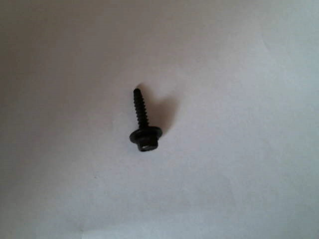 Болтик и втулка перчаточного вещевого ящика — Opel Astra J, 1,6 л, 2013 ...