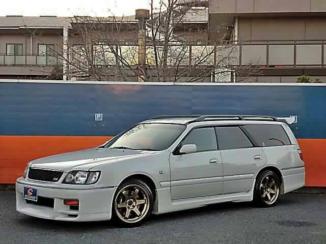 Разница рестайл и дорестайл? — Nissan Stagea (WC34 Series 2), 2,5 л ...