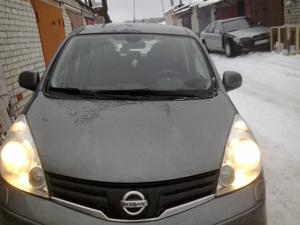 Смена дворников — Nissan Note (1G), 1,6 л, 2011 года | расходники | DRIVE2