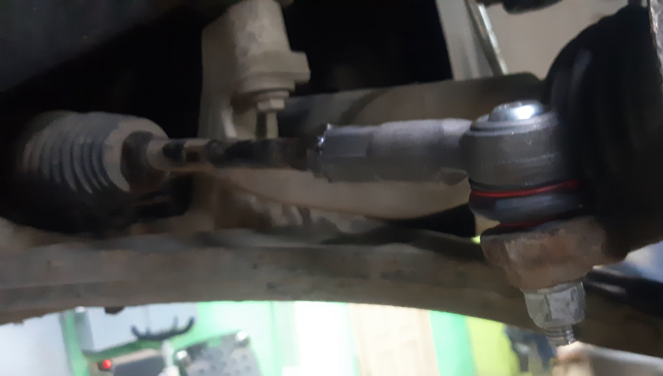 Стойки каяба и рул наконечники трв — Skoda Octavia A5 Mk2, 1,6 л, 2008 ...