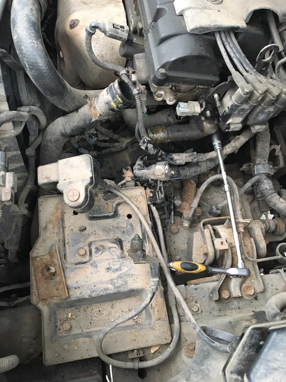 Замена термостата — Hyundai Tucson (JM), 2 л, 2008 года | своими руками ...