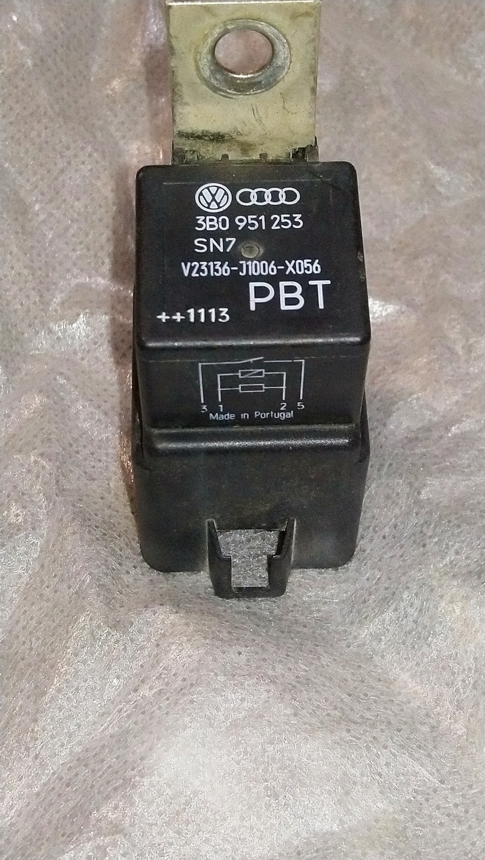 3B0951253 Реле с замыкающим контактом VAG | Запчасти на DRIVE2