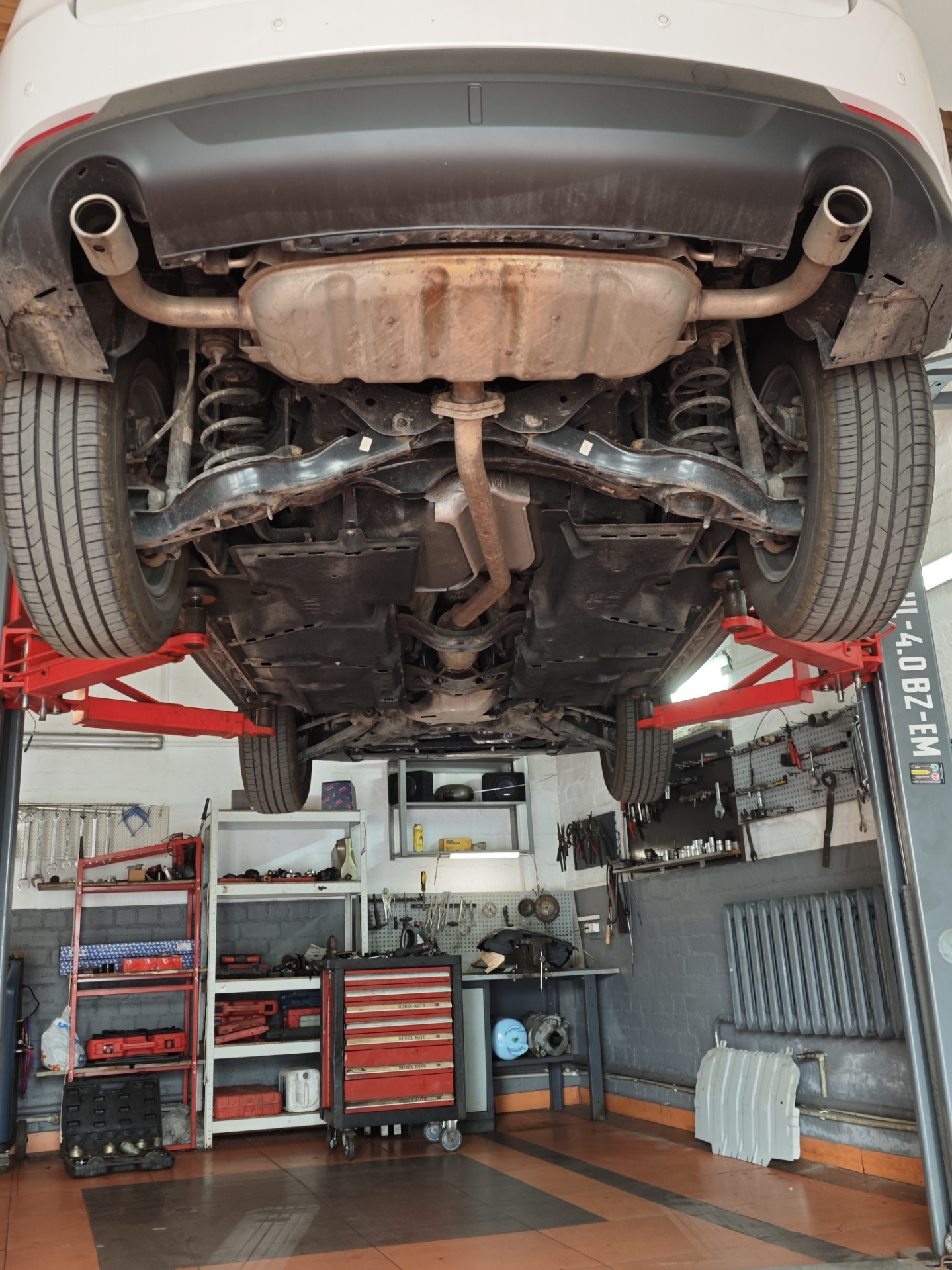 ТО 13400км и подлокотник — Mazda CX-5 (2G), 2 л, 2023 года | плановое ТО | DRIVE2