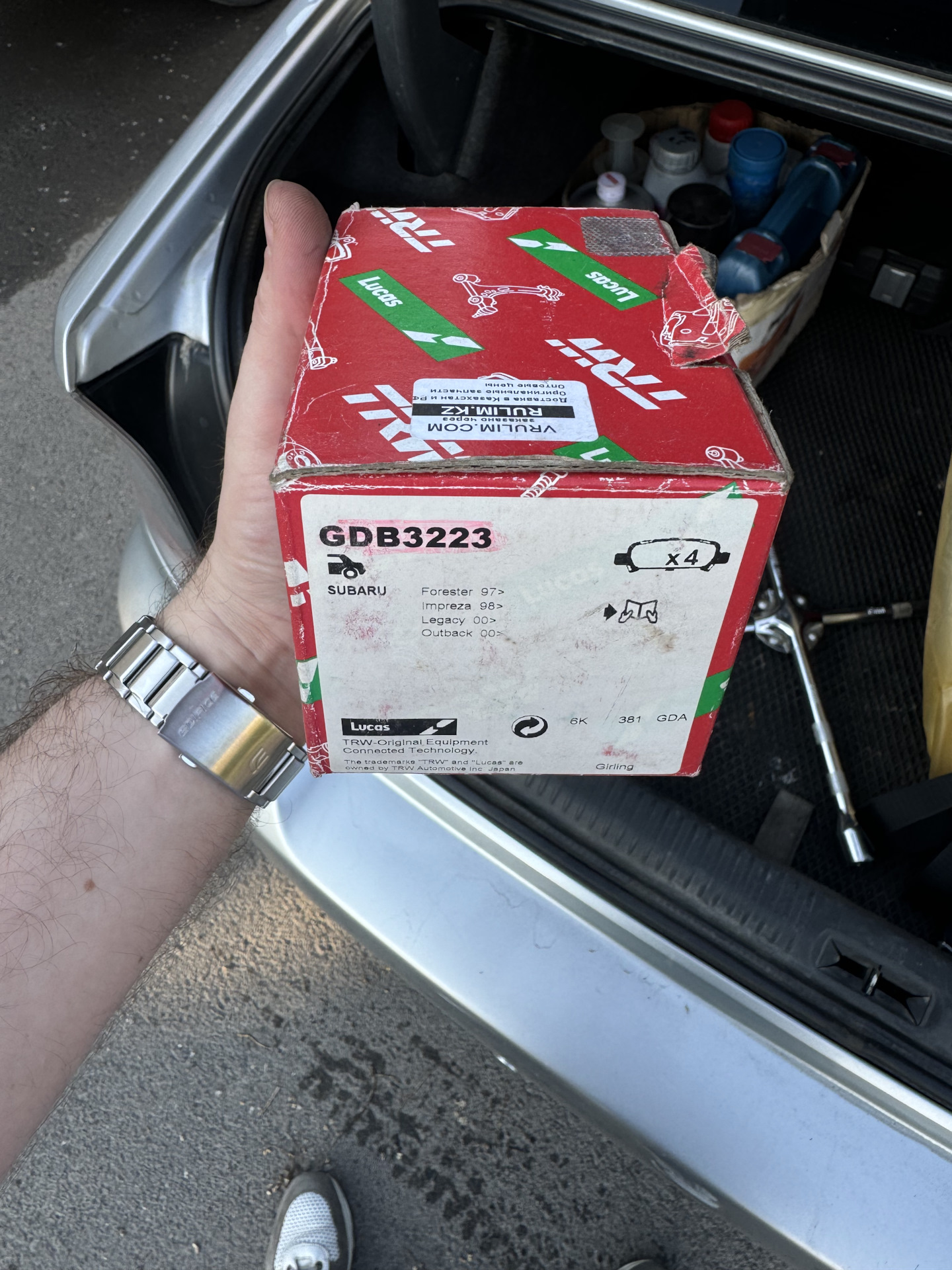 Замена задних тормозных колодок — Subaru Legacy (BL/BP), 2,5 л, 2005 ...