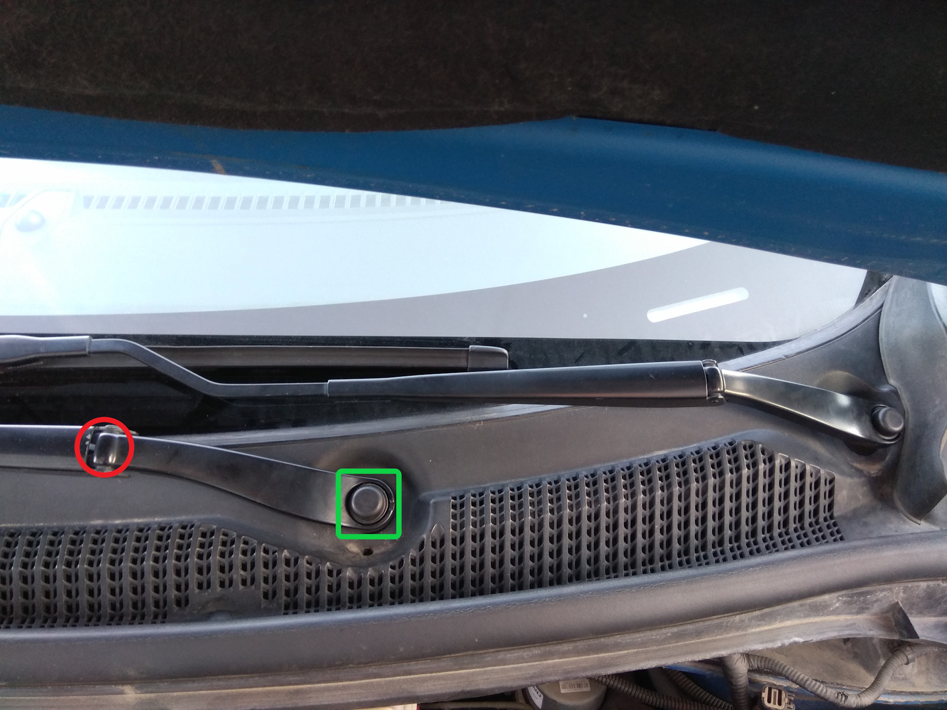 Замена передних амортизаторов — Chevrolet Aveo Sedan (2G), 1,6 л, 2012 ...