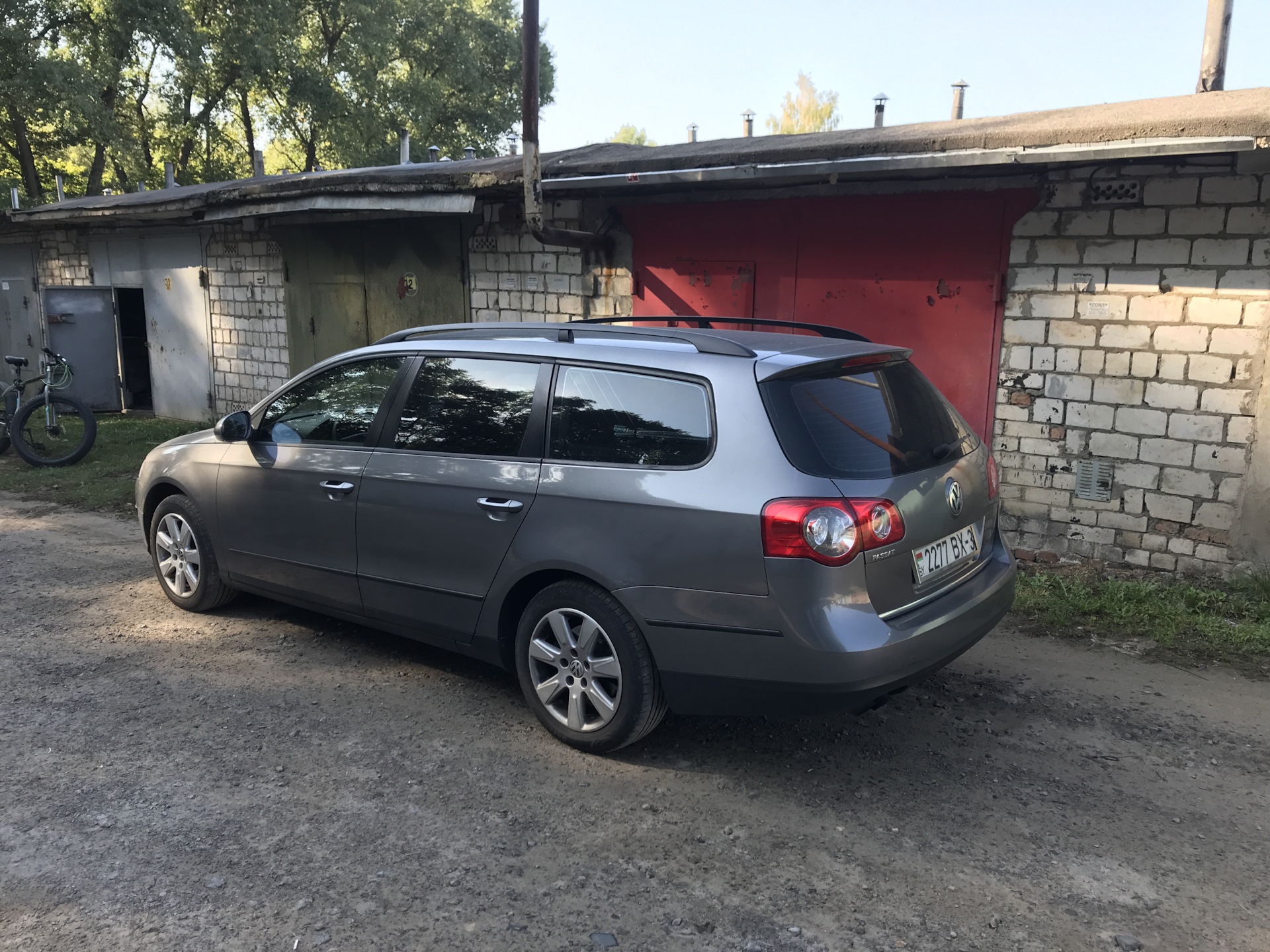Покупка дисков — Volkswagen Passat B6, 2 л, 2006 года | колёсные диски ...