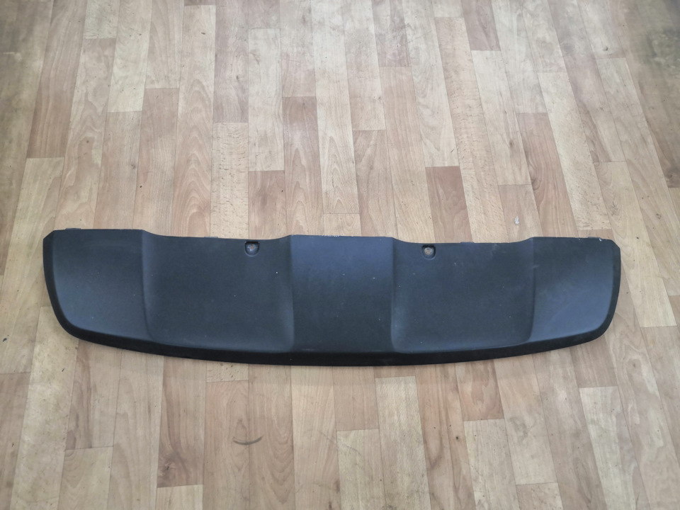 Накладка заднего бампера на BMW X6 (E71/E72). Б/у | 1 000 ₽ в городе ...