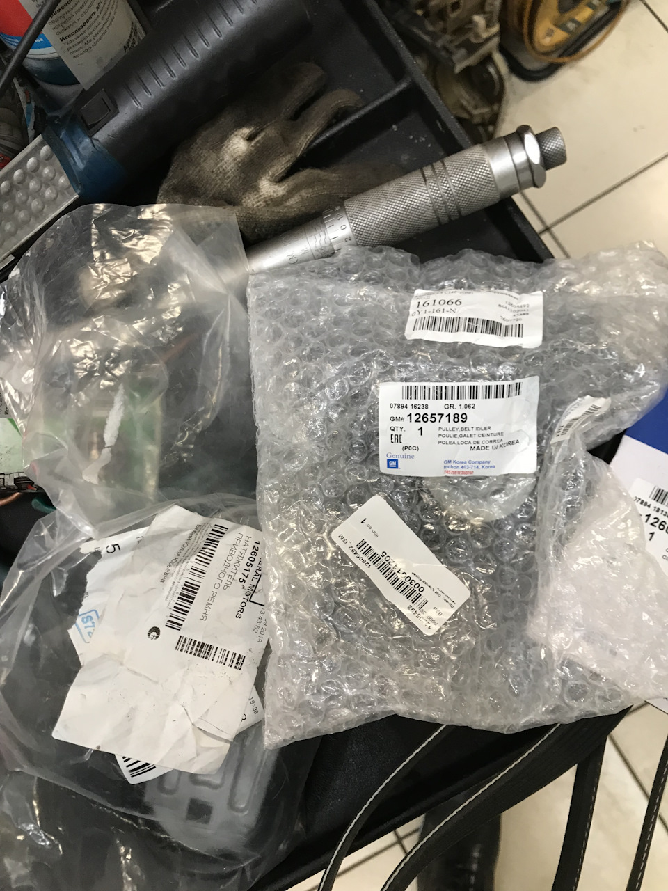 12657189 ШКИВ НАТЯЖИТЕЛЯ РЕМНЯ ГРМ, ШКИВ НАТЯЖИТЕЛЯ РЕМНЯ ГРМ GM ...