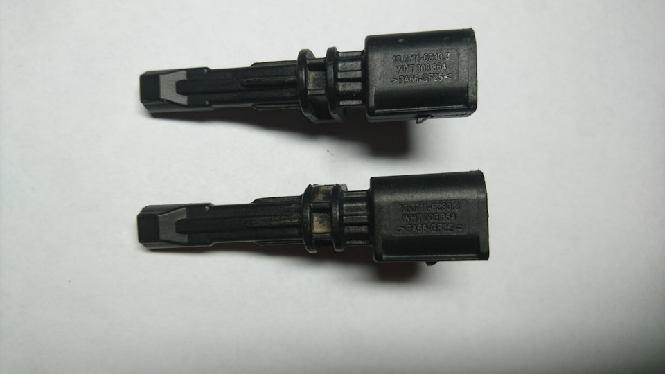 WHT003864 Датчик числа оборотов VAG | Запчасти на DRIVE2