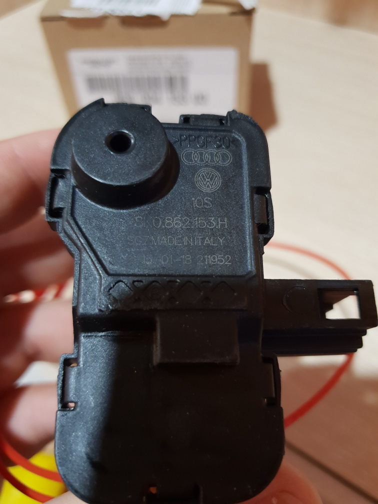 8K0862153H Замок лючка топливного бака VAG | Запчасти на DRIVE2