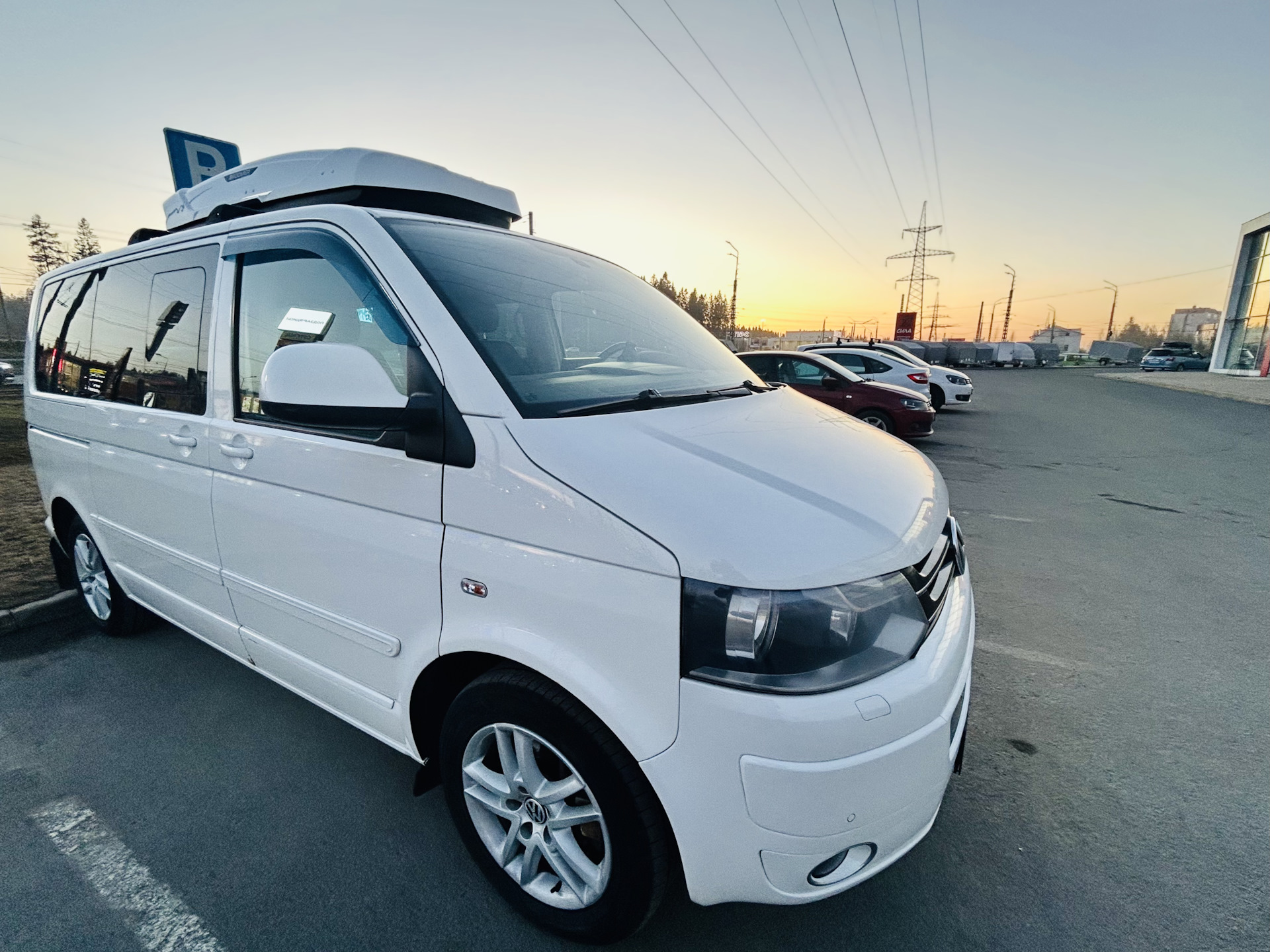 55. Правое переднее колесо обслужили. — Volkswagen Multivan (T5), 2 л ...