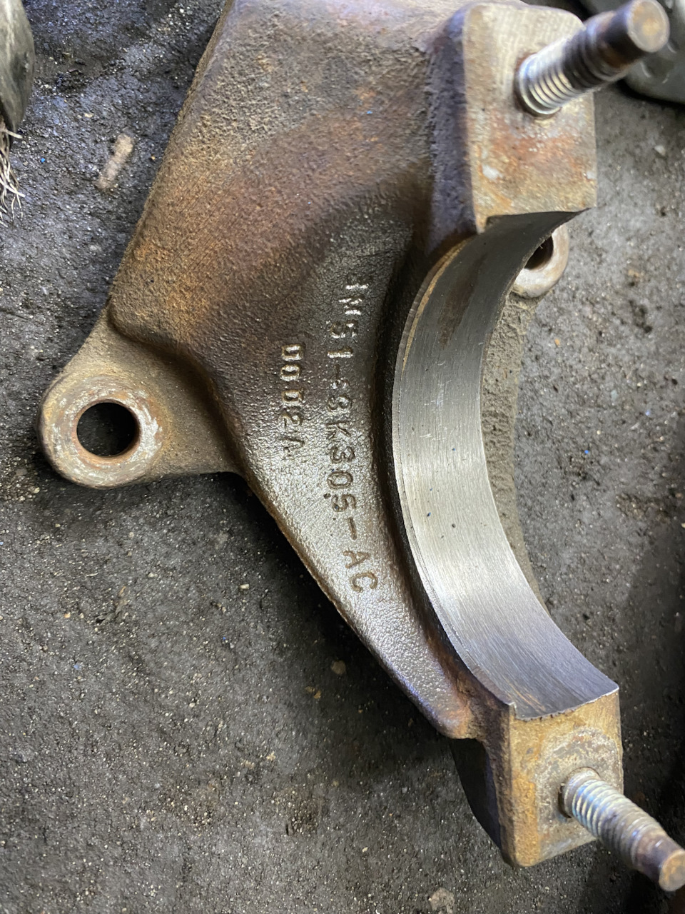 Вибрация машины, педали сцепления, стуки подвески — Volvo S40 (2G ...