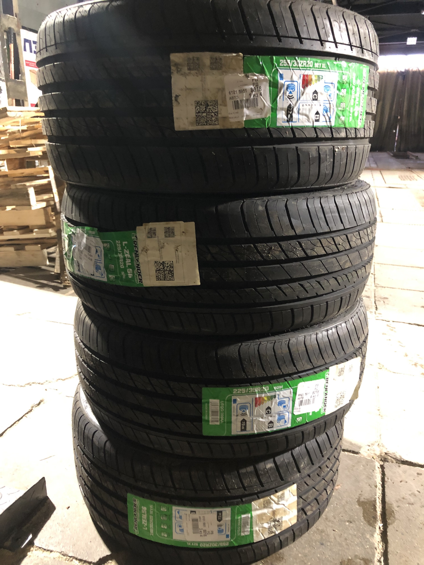 Greenlander 225/35/20 255/30/20 — Mercedes-Benz C-Class (W205), 1,6 л ...