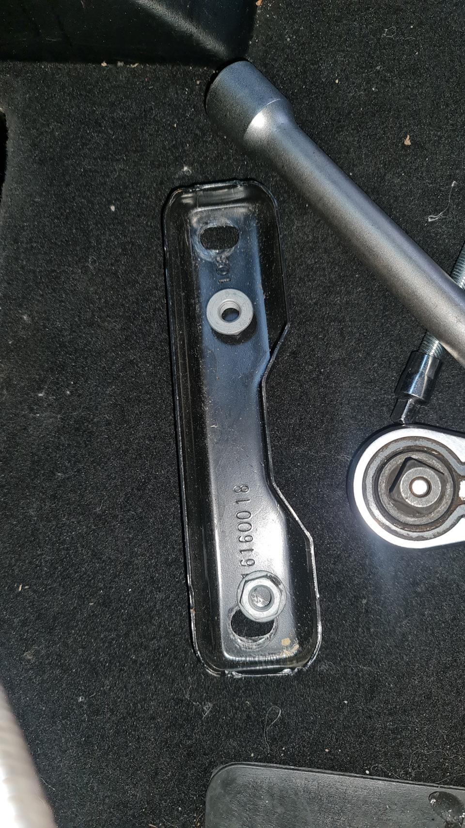 A0008100919 Элемент зеркальный зеркала заднего вида MERCEDES | Запчасти ...