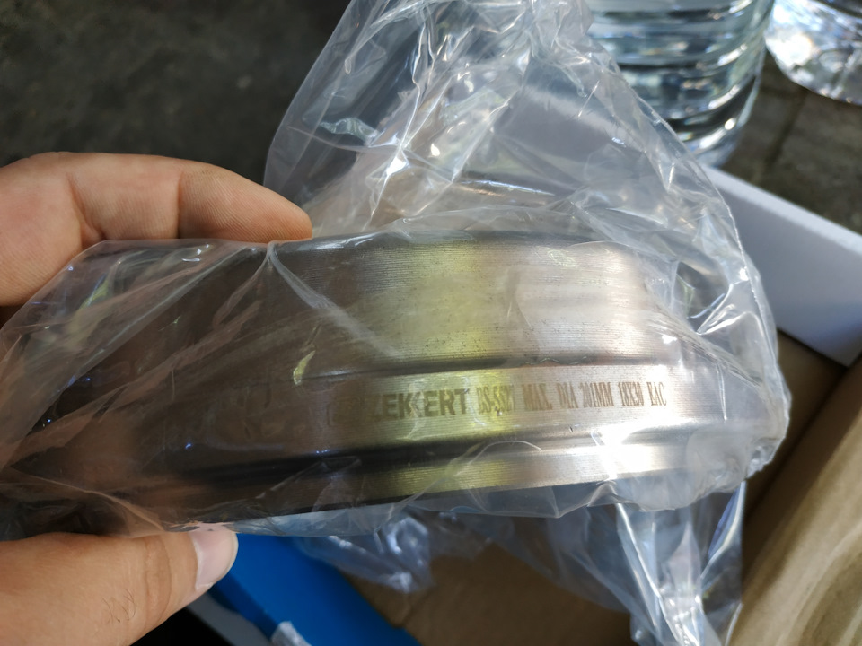 Замена задних тормозов, задних стоек, тормозной жидкости и антифриза ...