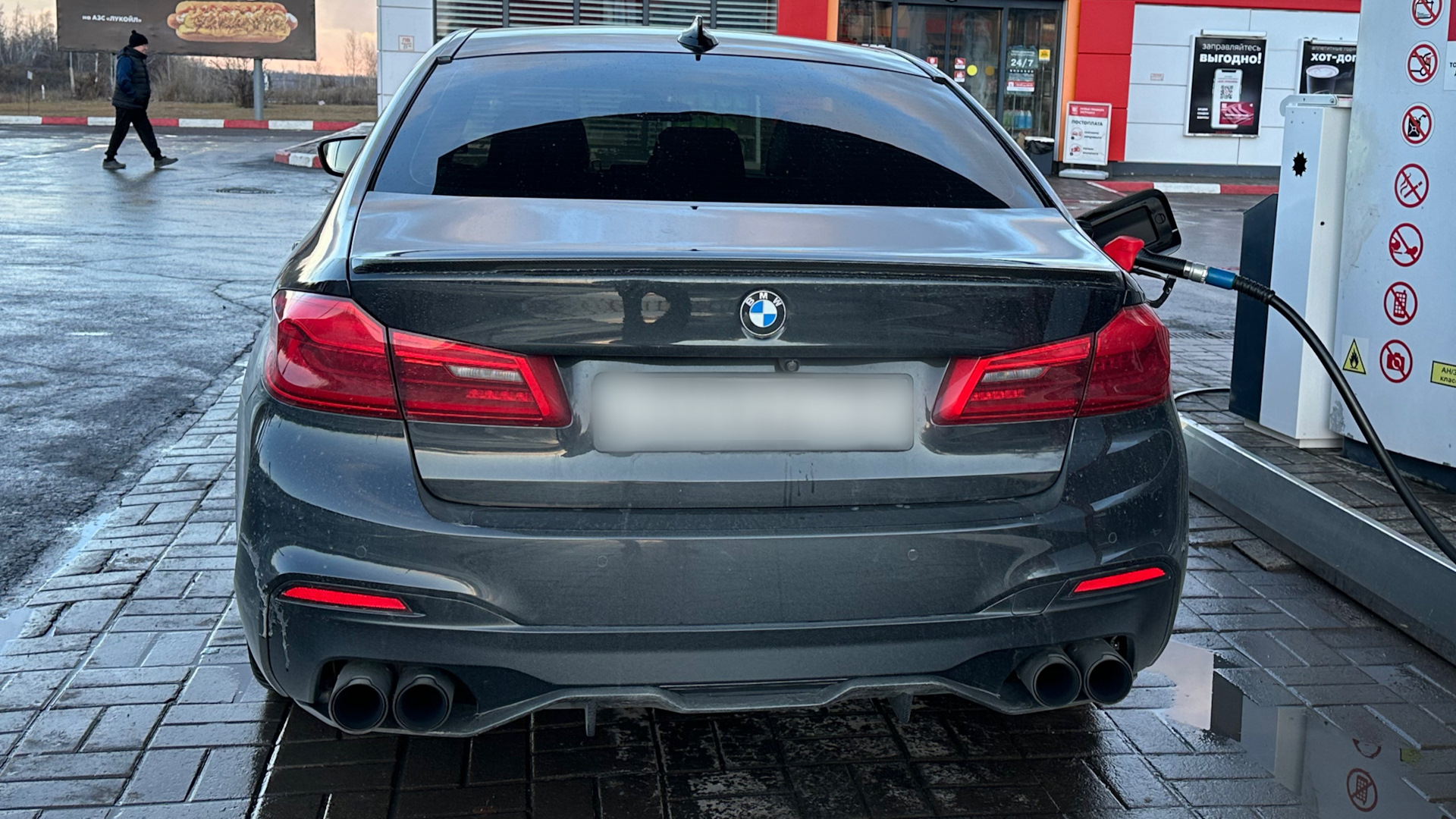 BMW 5 series (G30) 3.0 бензиновый 2017 | Boing 540i на DRIVE2