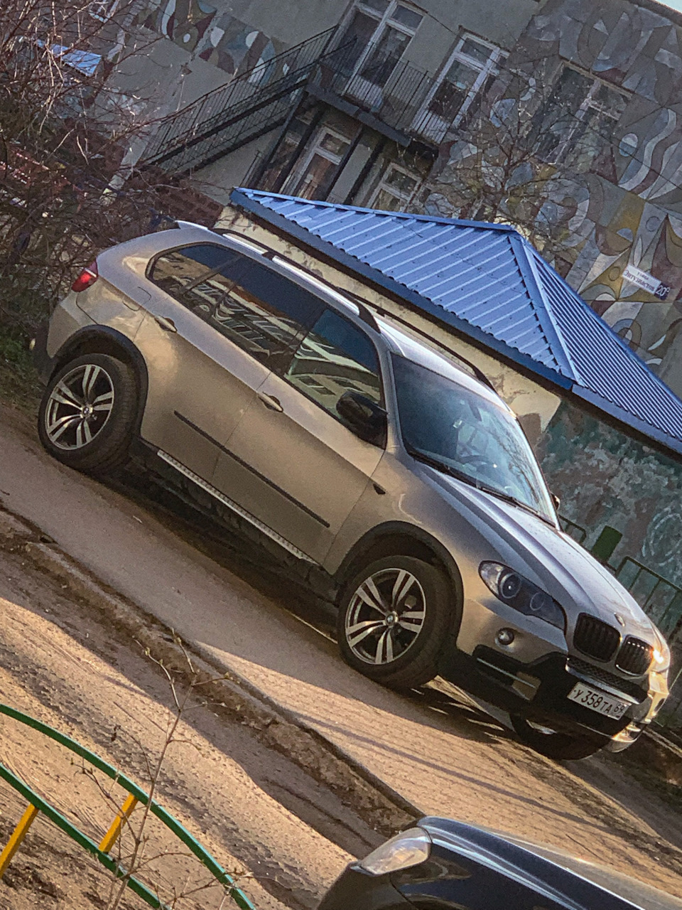 11. Переобулся, впереди лето. Проставки 25мм X5 E70. 👀👀👀 — BMW X5 (E70), 3 л, 2007 года ...