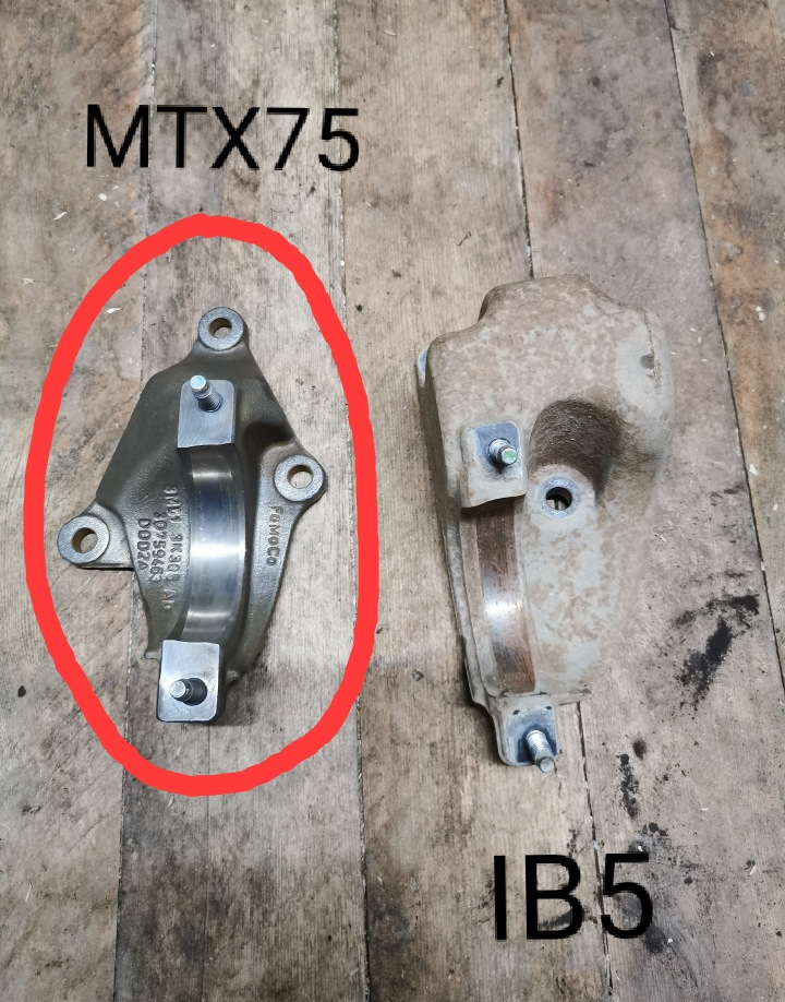 Кронштейн MTX75 и IB5 (НАЙДЕН) — Ford Focus Hatchback II, 1,8 л, 2007 ...