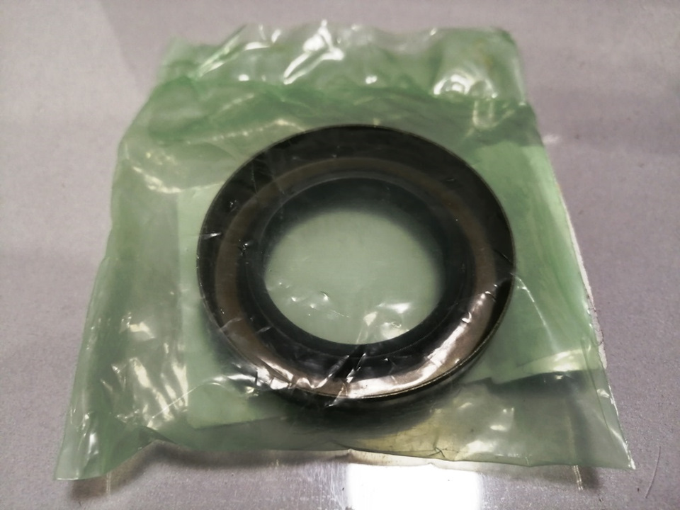 LR023440 Кольцо Jaguar Land Rover | Запчасти на DRIVE2