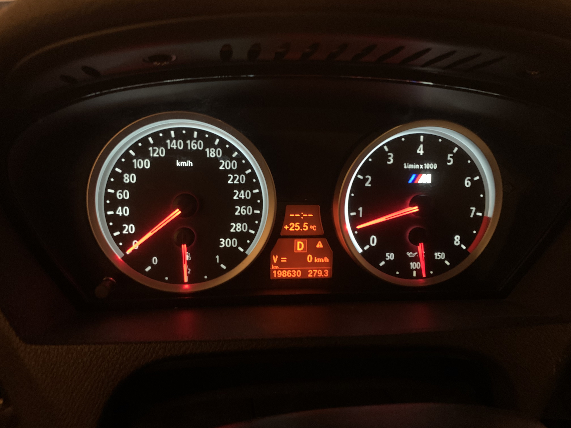 Lada Vesta Cross 1.8 бензиновый 2019 | на DRIVE2