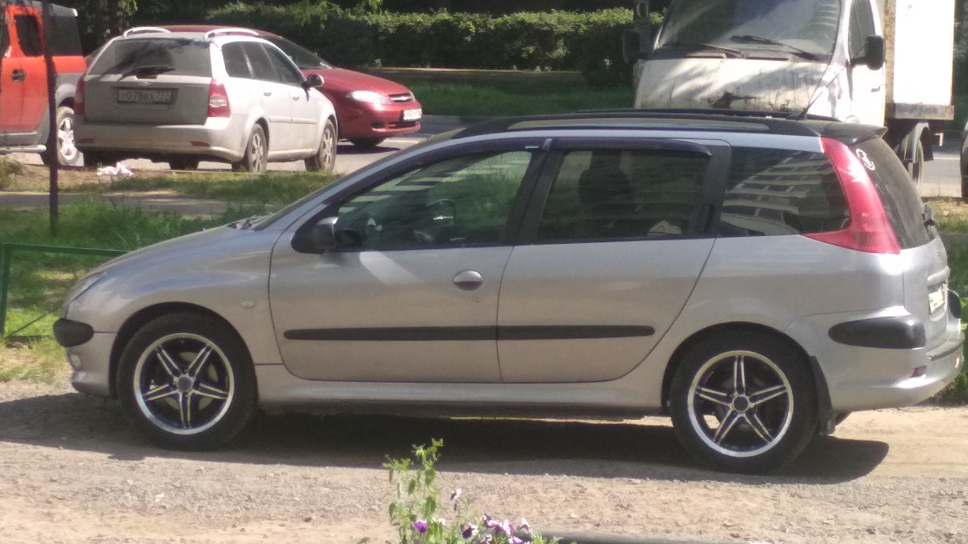 Peugeot 206 SW 1.6 бензиновый 2002 | на DRIVE2